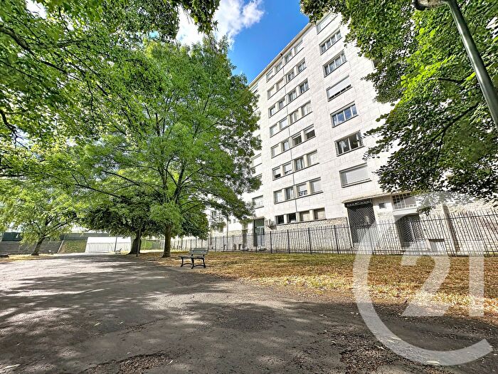 Périgueux, Centre-ville, La Gare, Saint-Martin : Appartement 5 pièces à vendre