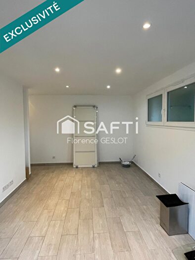 Appartement à vendre - Rambouillet, Villeneuve, Hippodrome - 2 pièces - 1 chambre