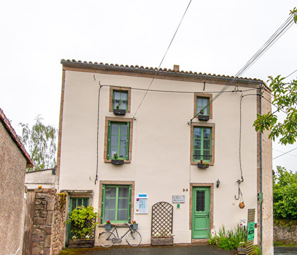 Maison à vendre - Tiffauges - 8 pièces - 7 chambres