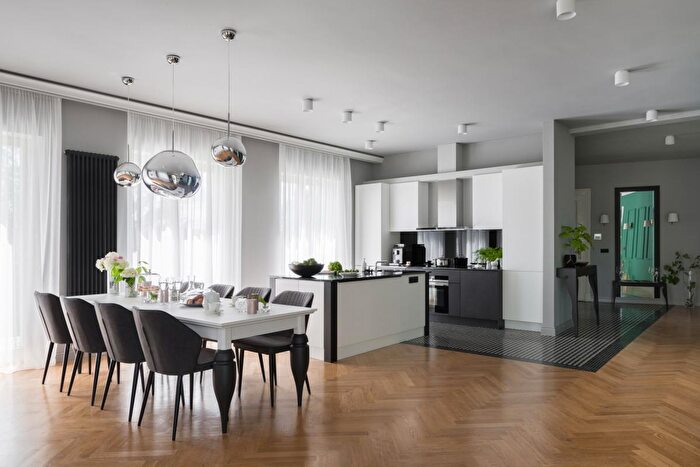 Maisons à vendre et appartements à louer - 1
