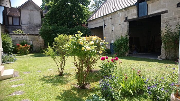 Maison à vendre - Compiègne - 5 pièces - 4 chambres