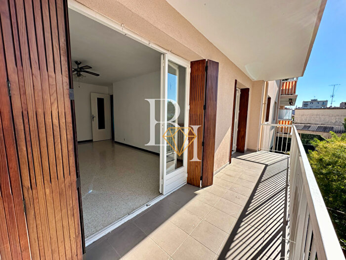 Appartement à vendre - Cagnes-sur-Mer, Les Vallières, Le Malvan, Les Travails, La Combe - 4 pièces - 3 chambres