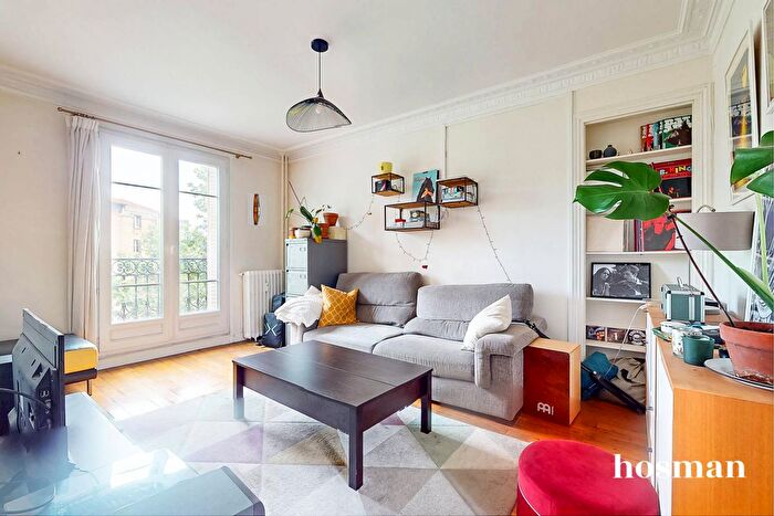 Paris 18ème, Porte de Clignancourt, Porte Montmartre, Moskowa : Appartement 3 pièces à vendre