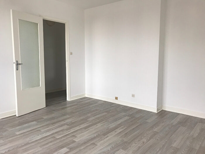 Appartement à louer - Nevers, Banlay - 1 pièce