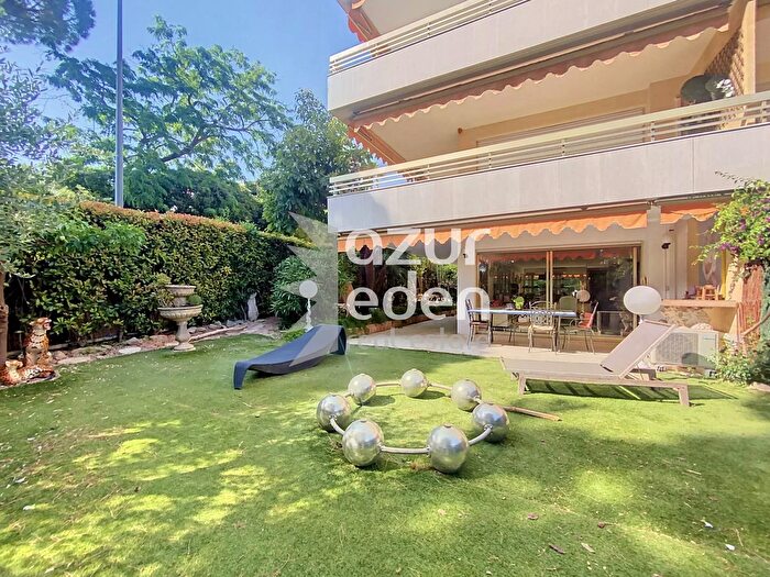 Appartement 2 pièces à Cannes, Californie Pezou, à vendre