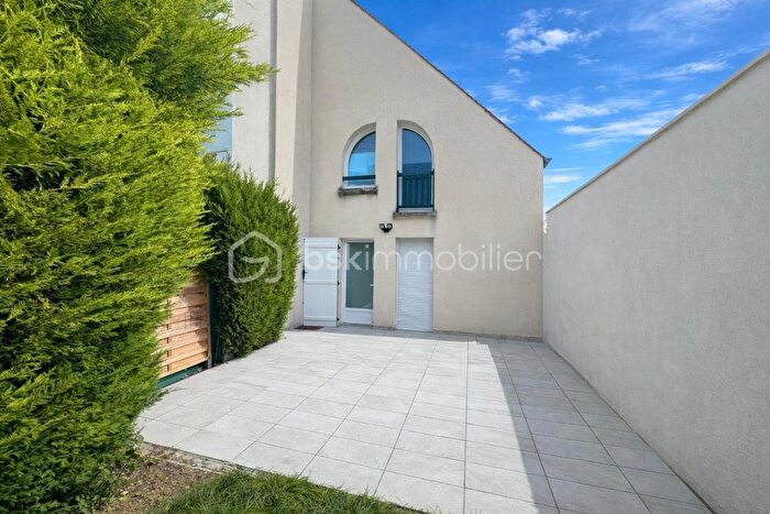 Appartement à vendre - La Chapelle-en-Serval - 2 pièces - 1 chambre