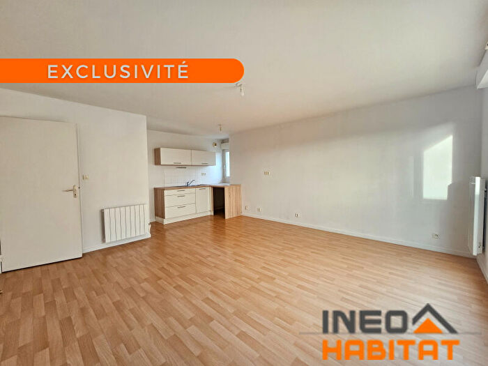 Appartement à vendre - Gévezé - 3 pièces - 2 chambres