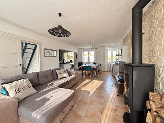 Maison à vendre - Saint-Julien-des-Landes - 9 pièces - 4 chambres