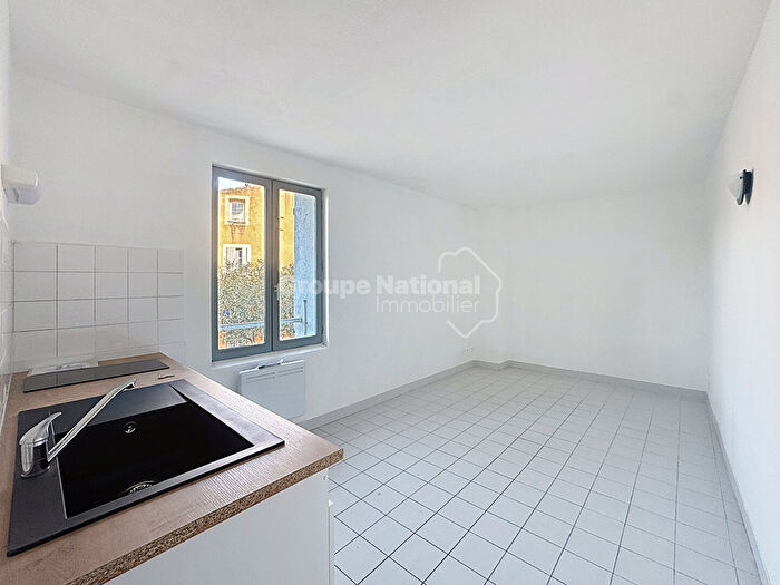 Appartement 1 pièce à louer - Pierrelatte, Centre-ville