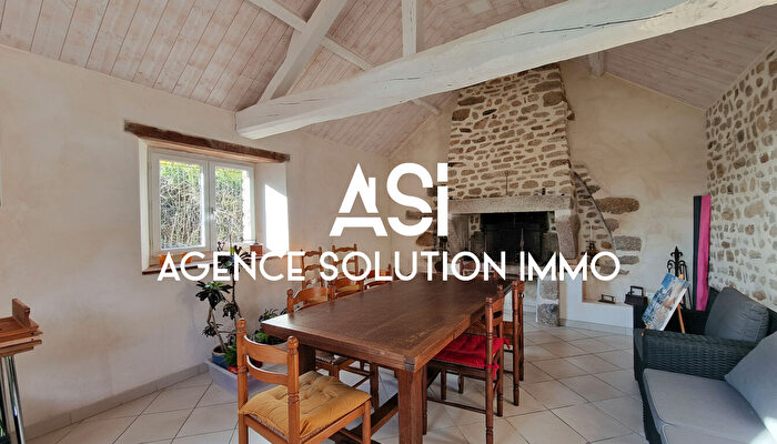 Maison à vendre - Commer - 5 pièces - 3 chambres