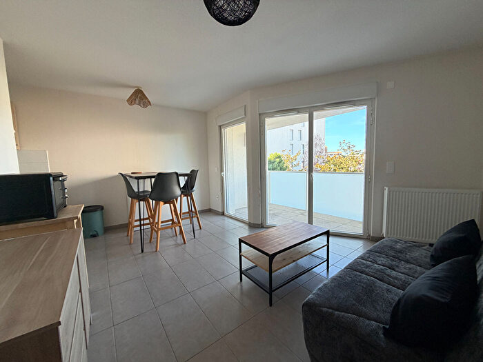 Appartement 1 pièce à La Rochelle, Saint-Eloi, Rompsay, à louer