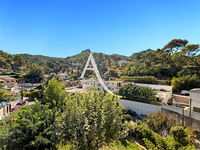 Appartement à vendre - Marseille e , La Barasse - 4 pièces - 3 chambres