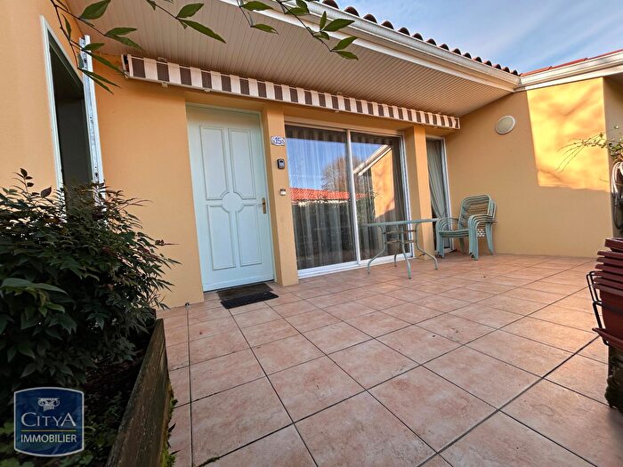 Maison à vendre - Meursac - 3 pièces - 2 chambres