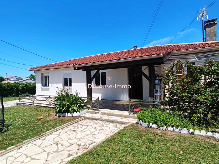 Maison 5 pièces à Yvrac, à vendre