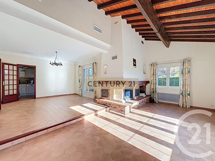 Maison à vendre - Llupia - 5 pièces - 4 chambres