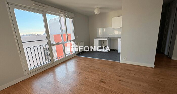 Appartement à vendre - Saint-Denis, La Plaine Saint-Denis - 2 pièces - 1 chambre