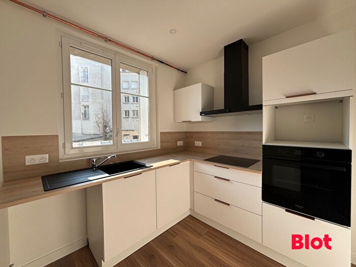 Brest, Centre-ville, Port : Appartement 3 pièces à louer