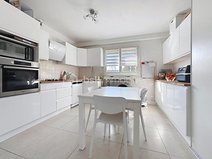 Maison à vendre - Fénay - 6 pièces - 4 chambres