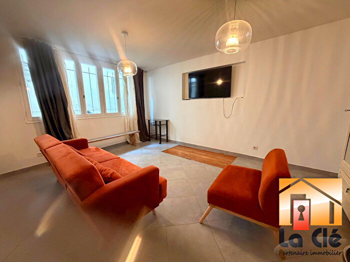 Maison 3 pièces à Agen, Cours Victor Hugo, à vendre