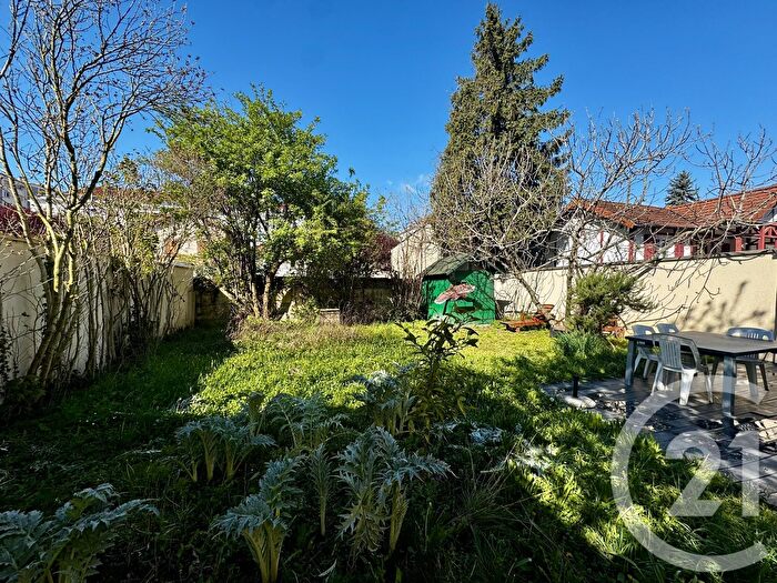 Maison à vendre - Villeurbanne, Les Poulettes - 5 pièces - 3 chambres