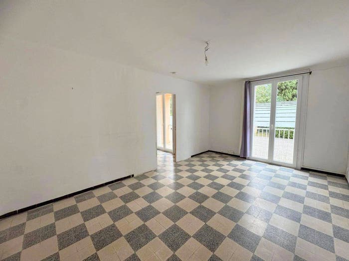 Appartement 4 pièces à Coste Chaude-Mauveou, La Seyne-sur-Mer, à louer