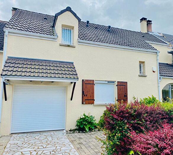 Croissy-Beaubourg : Maison 5 pièces à vendre
