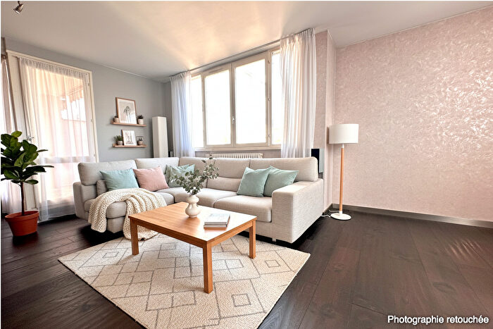 Appartement à vendre - Villeurbanne, Croix Luizet - 5 pièces - 4 chambres