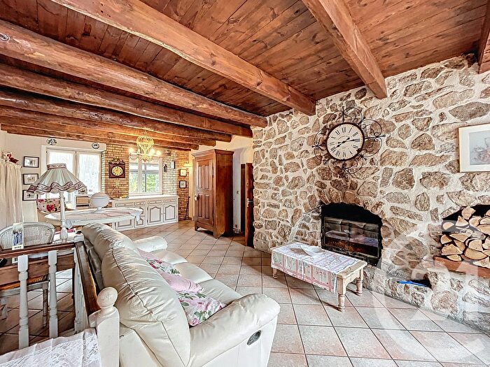 Maison à vendre - La Séauve-sur-Semène - 11 pièces - 6 chambres