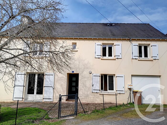 Bains-sur-Oust : Maison 6 pièces à louer