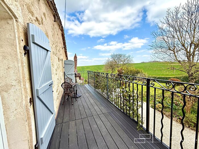 Appartement à louer - Castillon-Massas - 3 pièces - 2 chambres