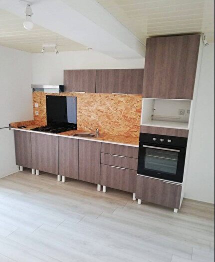 Maison 3 pièces à Nord Est, Avesnes-sur-Helpe, à louer
