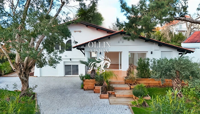 Maison à vendre - Arcachon - 7 pièces - 4 chambres