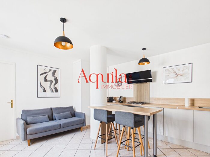 Appartement 3 pièces à vendre à Villeurbanne, Croix Luizet