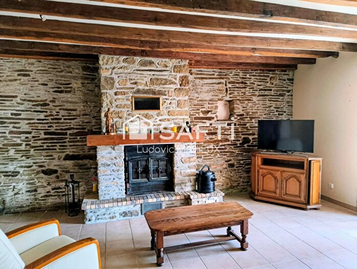 Peillac - Maison 5 pièces à vendre
