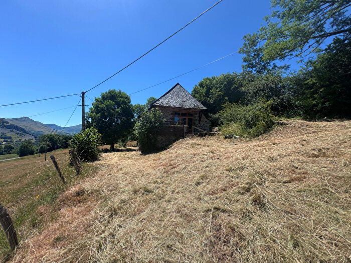 Dienne : Maison 6 pièces à vendre