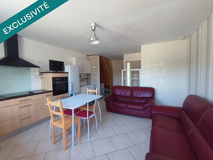 Maison 2 pièces à vendre à Myennes