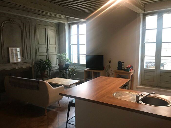 Appartement 2 pièces à louer - Nîmes