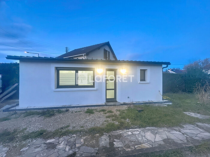 Maison à louer - Montfermeil, Franceville - 1 pièce - 1 chambre