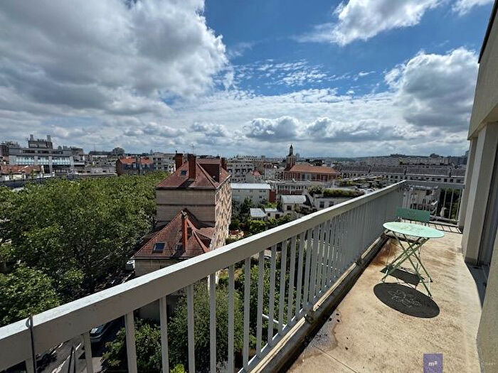 Boulogne-Billancourt, Menus, Jean Baptiste Clément : Appartement 2 pièces à vendre