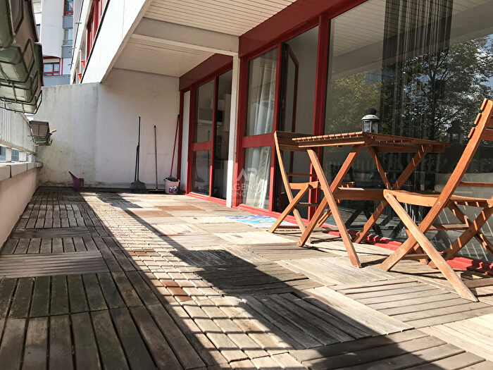 Nanterre, Parc Nord : Appartement 3 pièces à vendre