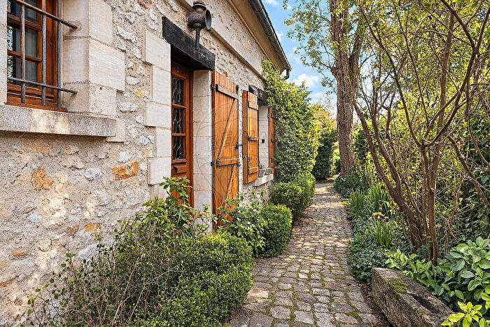 Maison à vendre - Senlis, Villevert - 9 pièces - 6 chambres