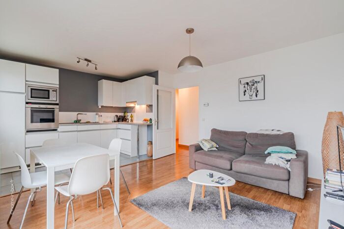 Appartement à vendre - Montévrain - 2 pièces - 1 chambre