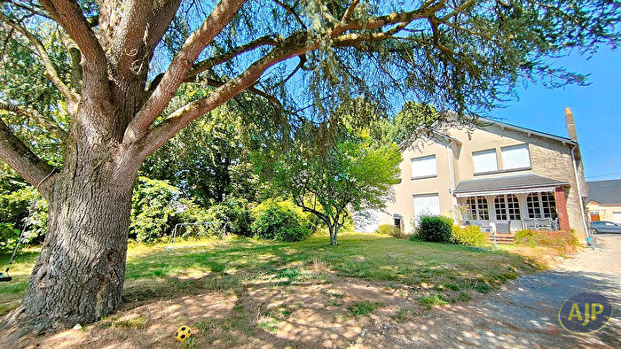 Maison à vendre - Châteaubriant, La Ville aux Roses - 7 pièces - 5 chambres