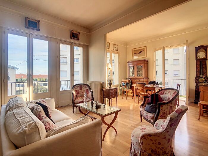 Appartement à vendre - Cannes, Petit Juas - 3 pièces - 2 chambres