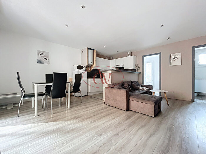 Appartement à vendre - Amélie-les-Bains-Palalda - 3 pièces - 2 chambres