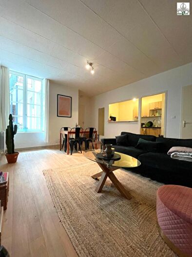 Appartement à louer - Ecusson-Ile Saint Laurent, Chalon-sur-Saône - 2 pièces - 1 chambre