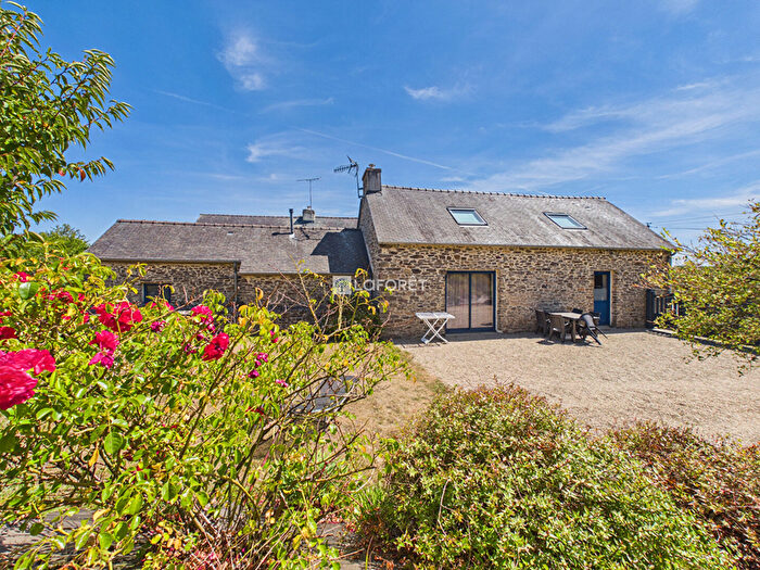 Pleyben - Maison 5 pièces à vendre