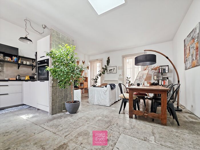 Nîmes, Gambetta - Maison 4 pièces à vendre