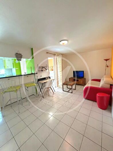 Appartement 2 pièces à louer à Baie-Mahault