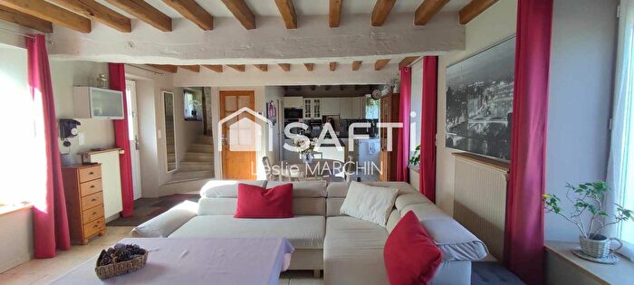 Maison à vendre - Saint-Pierre-lès-Nemours - 6 pièces - 4 chambres